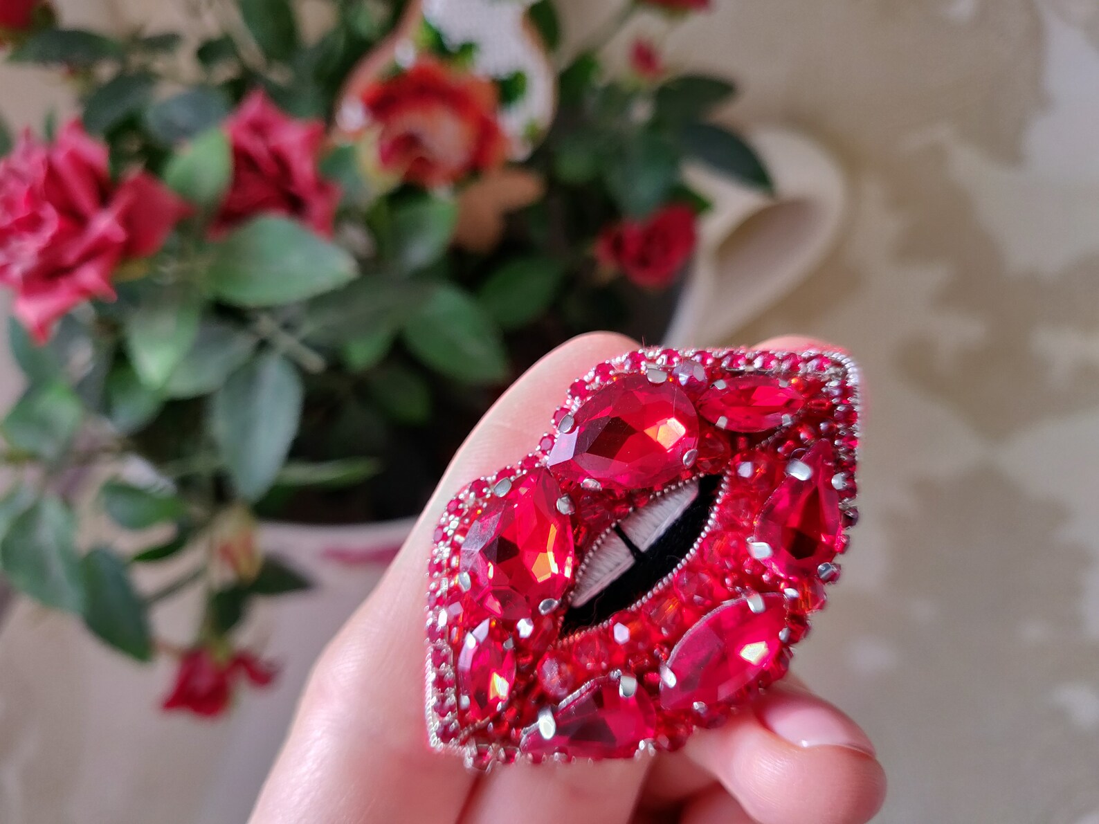 Hot Sweet Red Lips Beaded Embroidered Brooch Red Brooch - Etsy