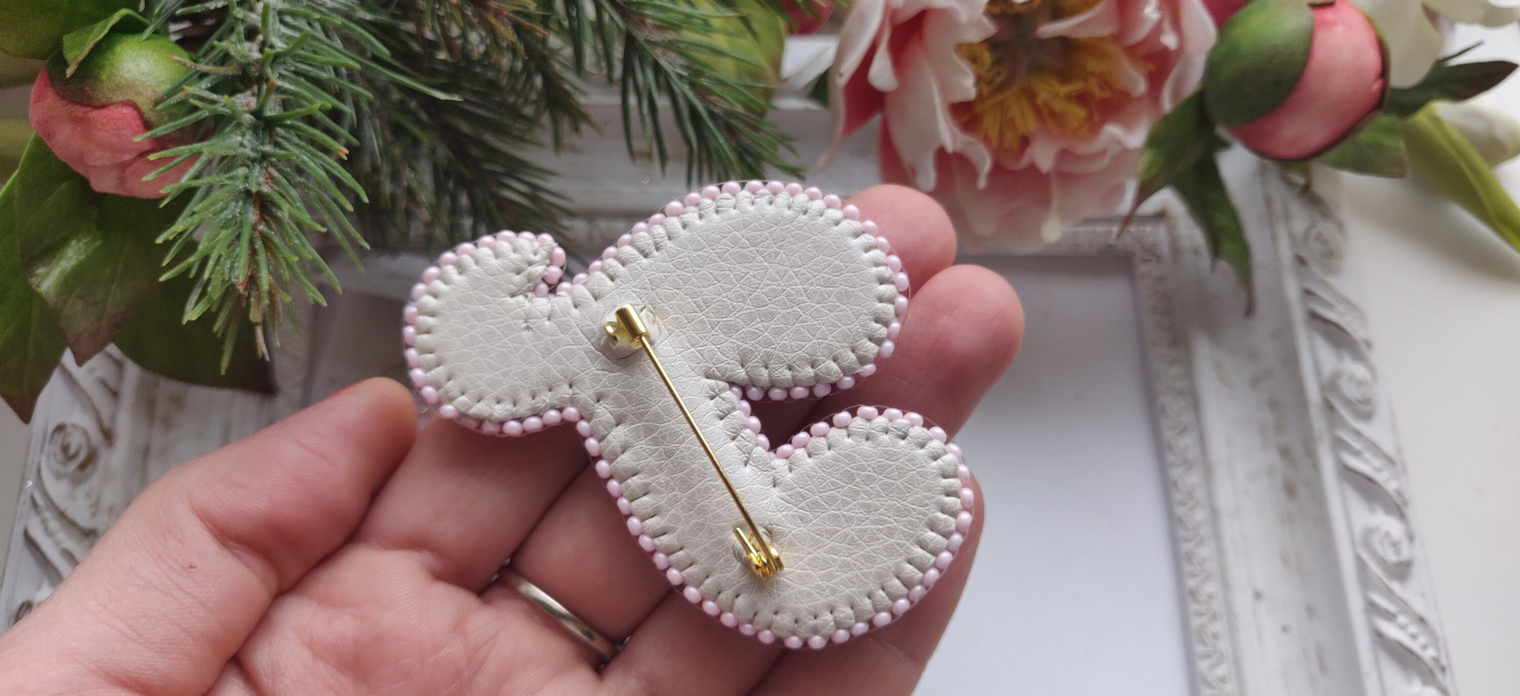 Brooch Letter Embroidery Beaded, Handmade Letter Monogram Alphabet ...