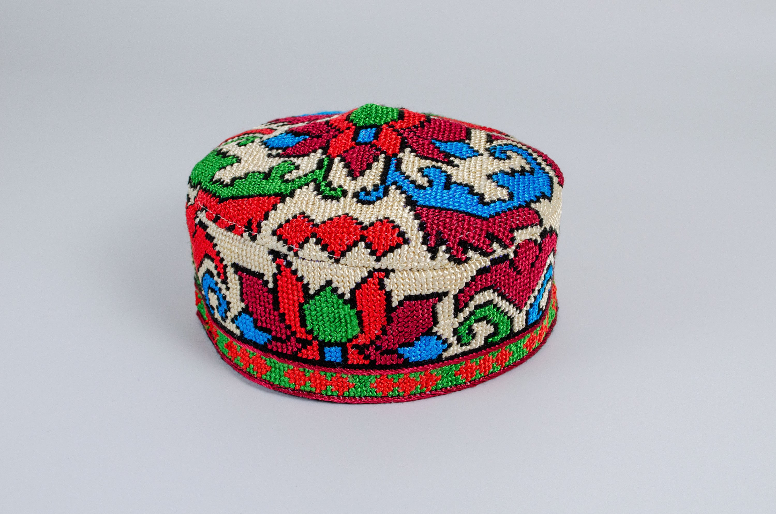 Small Uzbek Hat Cap Kufi Handmade Embroidery Uzbekistan Doppi Central ...