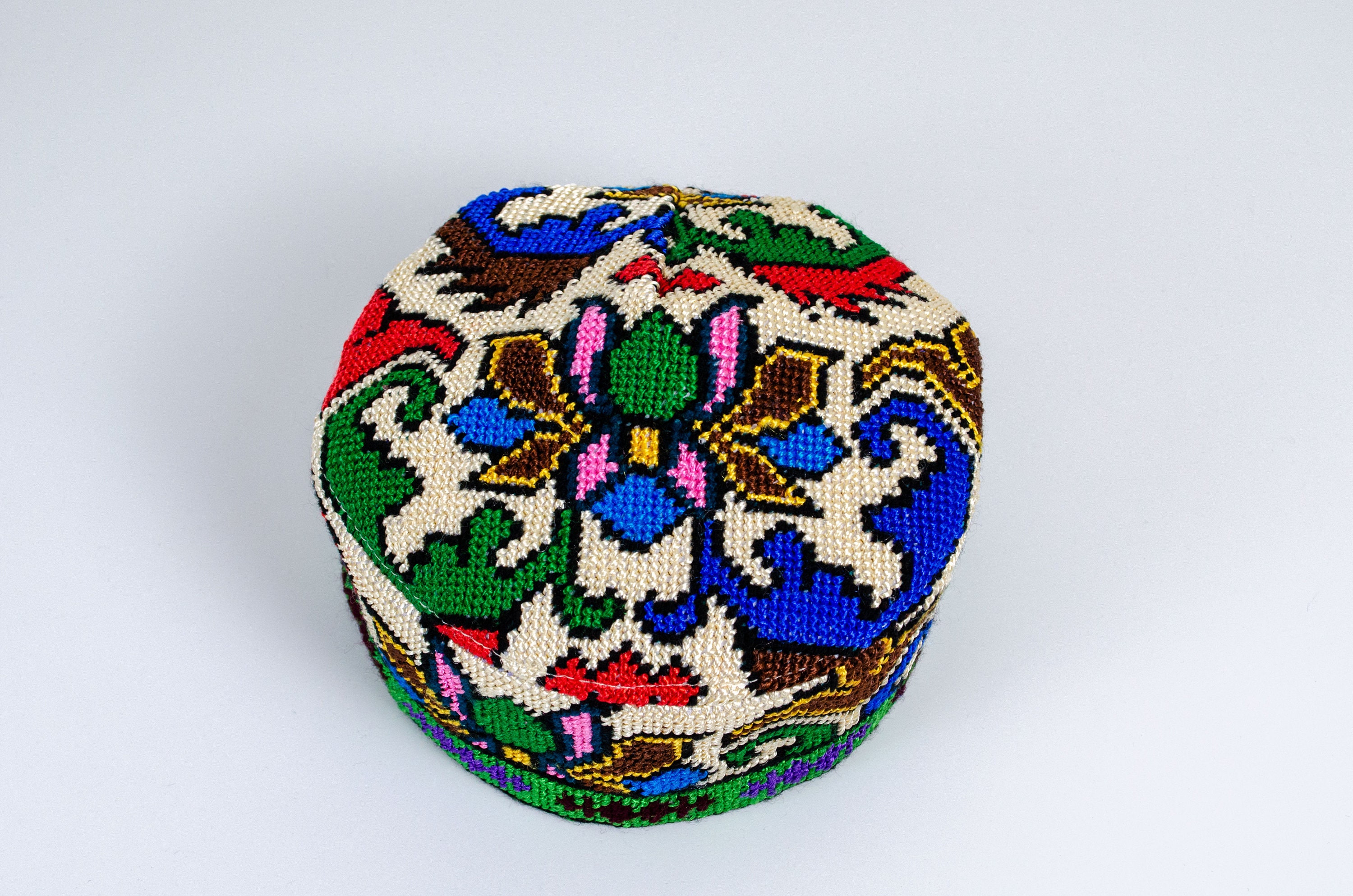 Small Uzbek Hat Cap Kufi Handmade Embroidery Uzbekistan Doppi Central ...