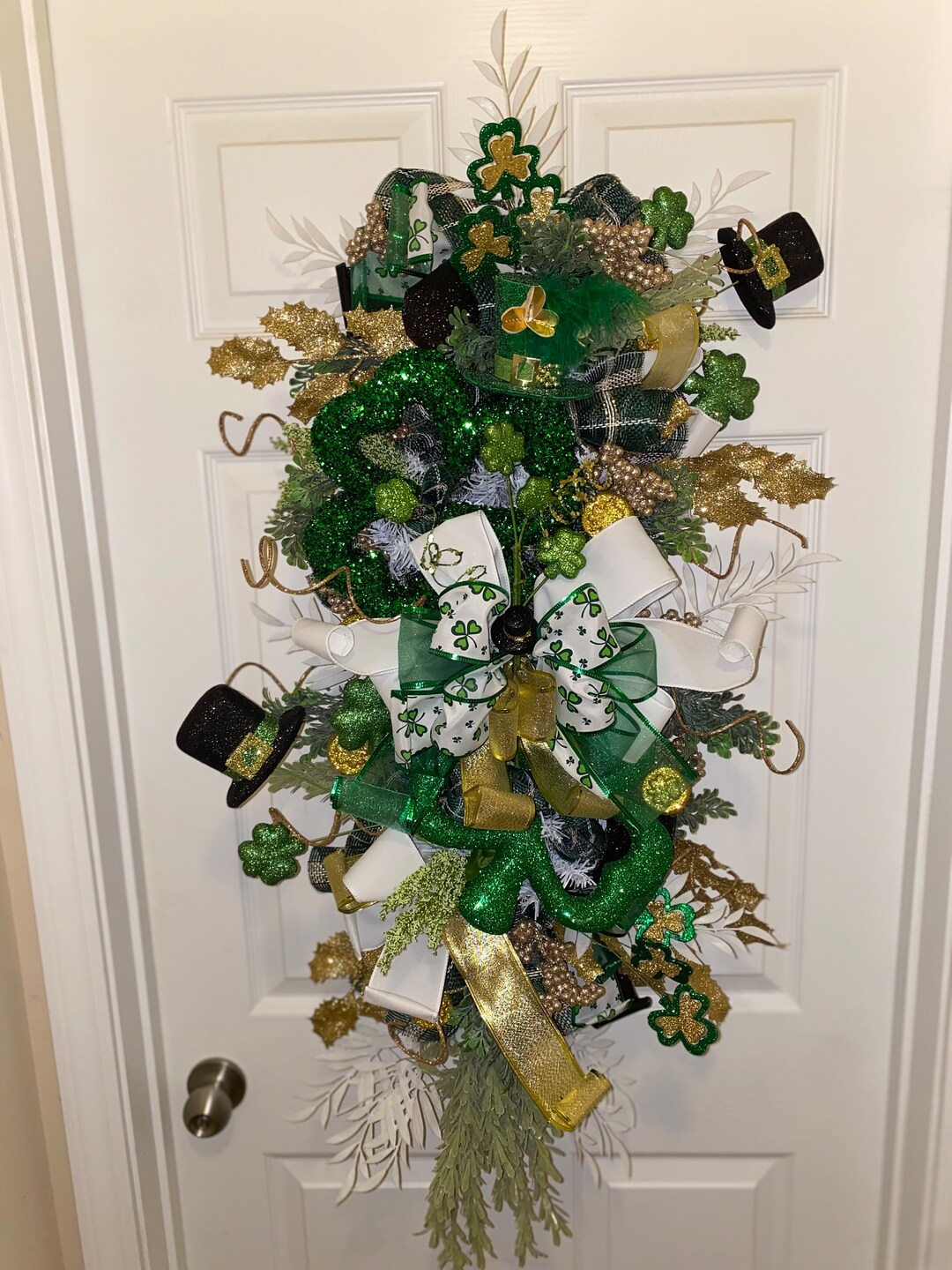 St. Patricks Day Leprechaun Hat Door Swag, St. Patricks Day Door Hanger ...