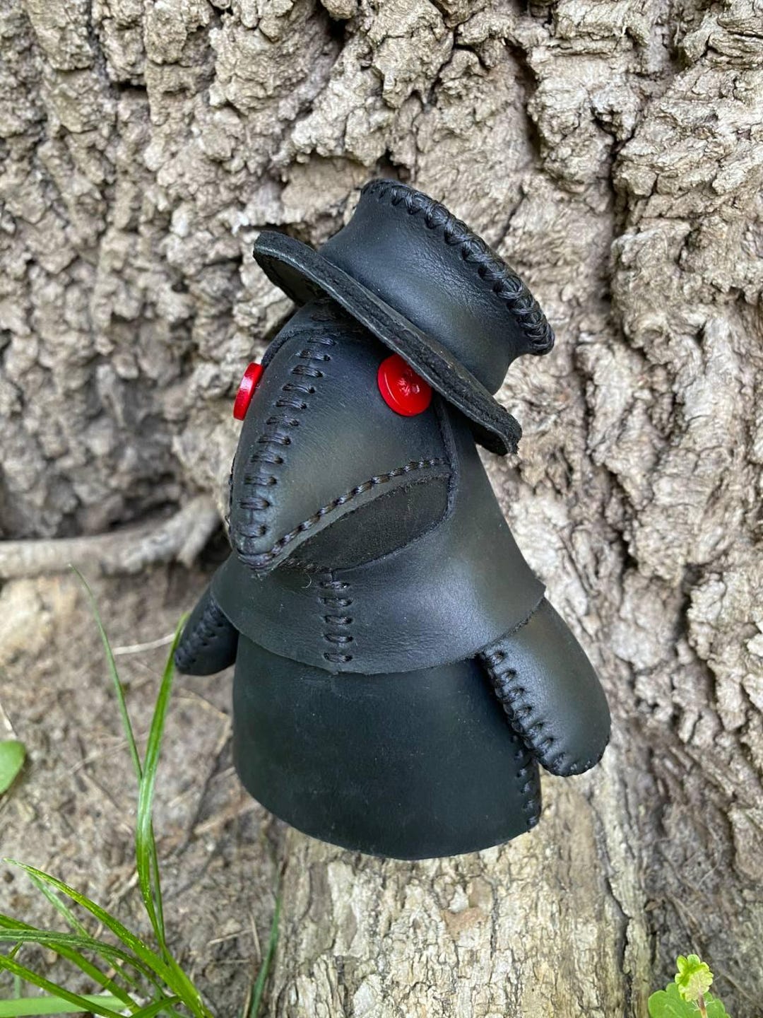 Crow Lover's Delight Artisanal Accessory for Bird Enthusiasts Raven ...