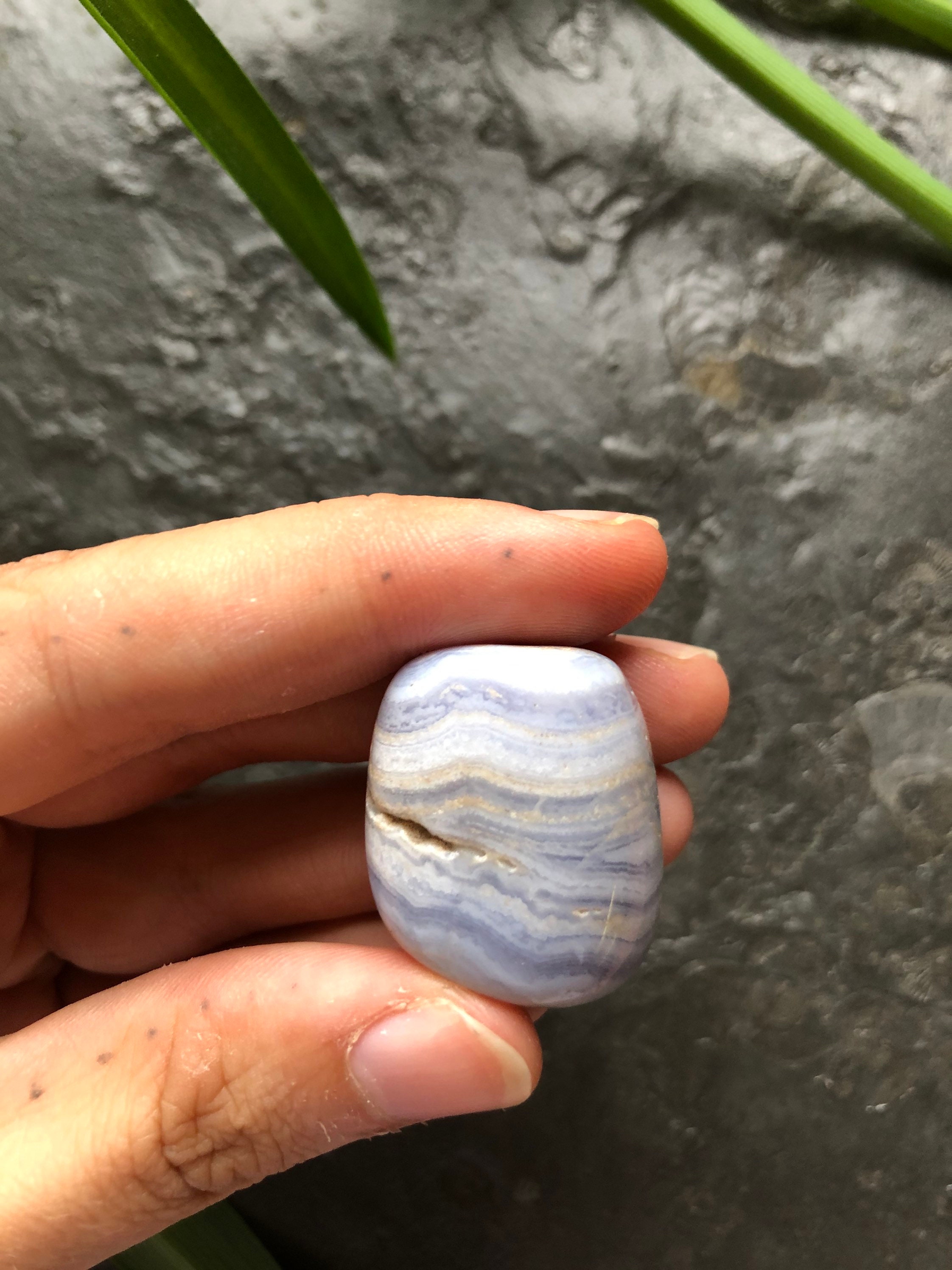 Calcedon Trommelsteine | Etsy