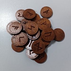Wooden Circle Norse Runes Set, 25 Pcs With Velvet Pouch | Wood Runes ...