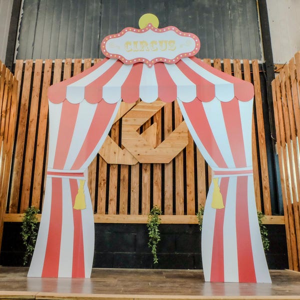 Circus Centerpiece - Etsy