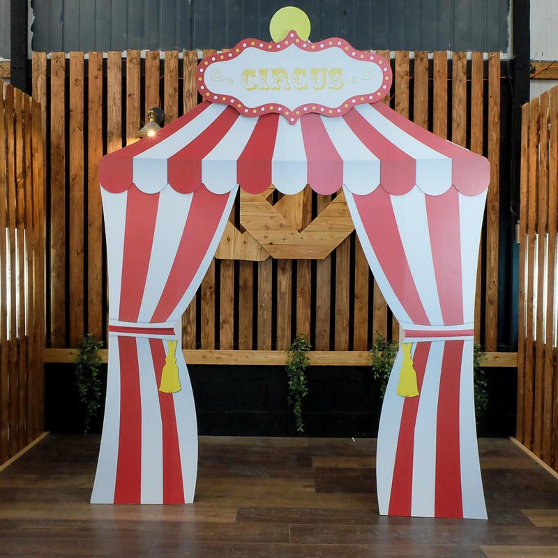 Circus Centerpiece - Etsy
