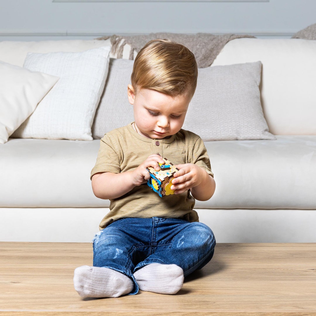 Compact 2 Inch Busy Board Cube - Travel Helper for Perents - Small ...