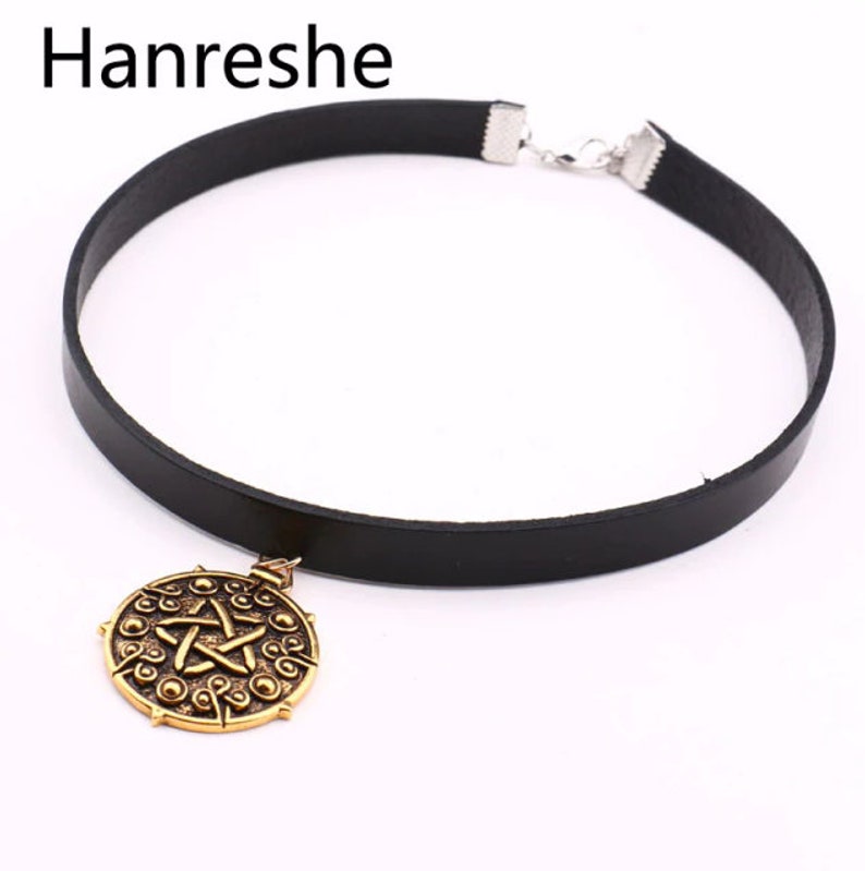 Yennefer Medallion HANRESHE Witcher 3 Medallion Leather Choker Necklace ...
