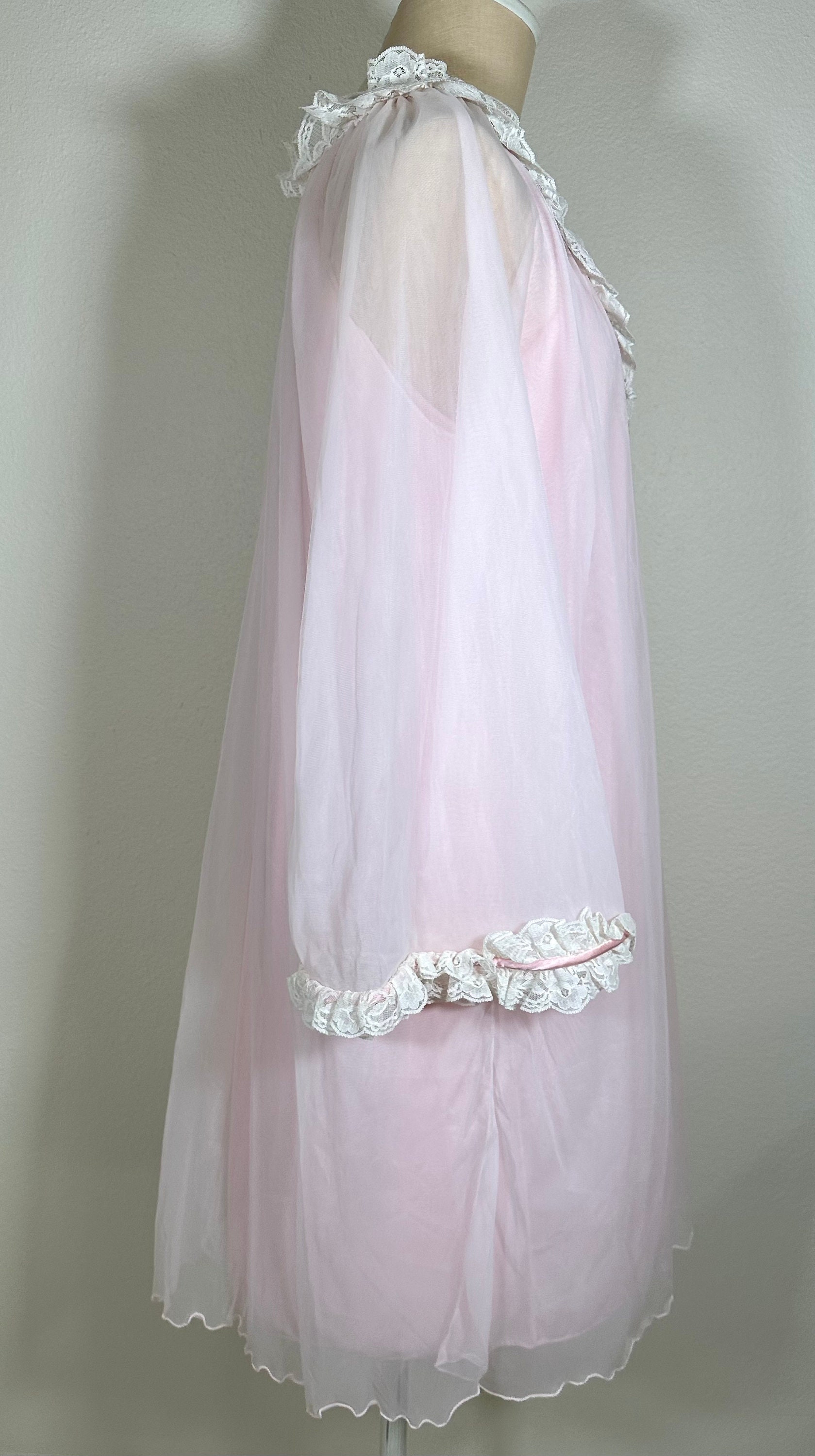Vintage Baby Pink Peignoir 2 Piece Set by Intime California - Etsy