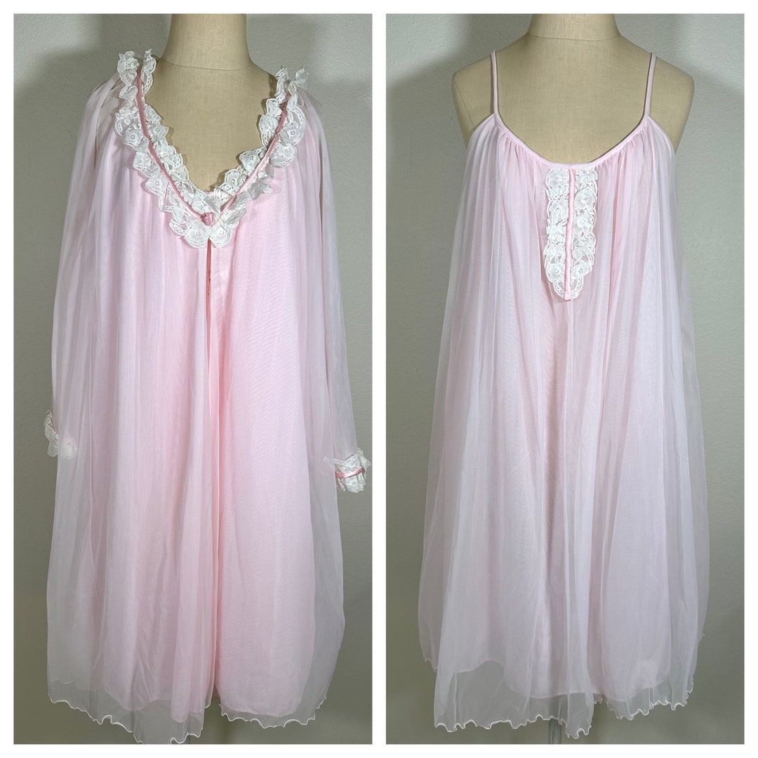 Vintage Baby Pink Peignoir 2 Piece Set by Intime California Soft Nylon ...