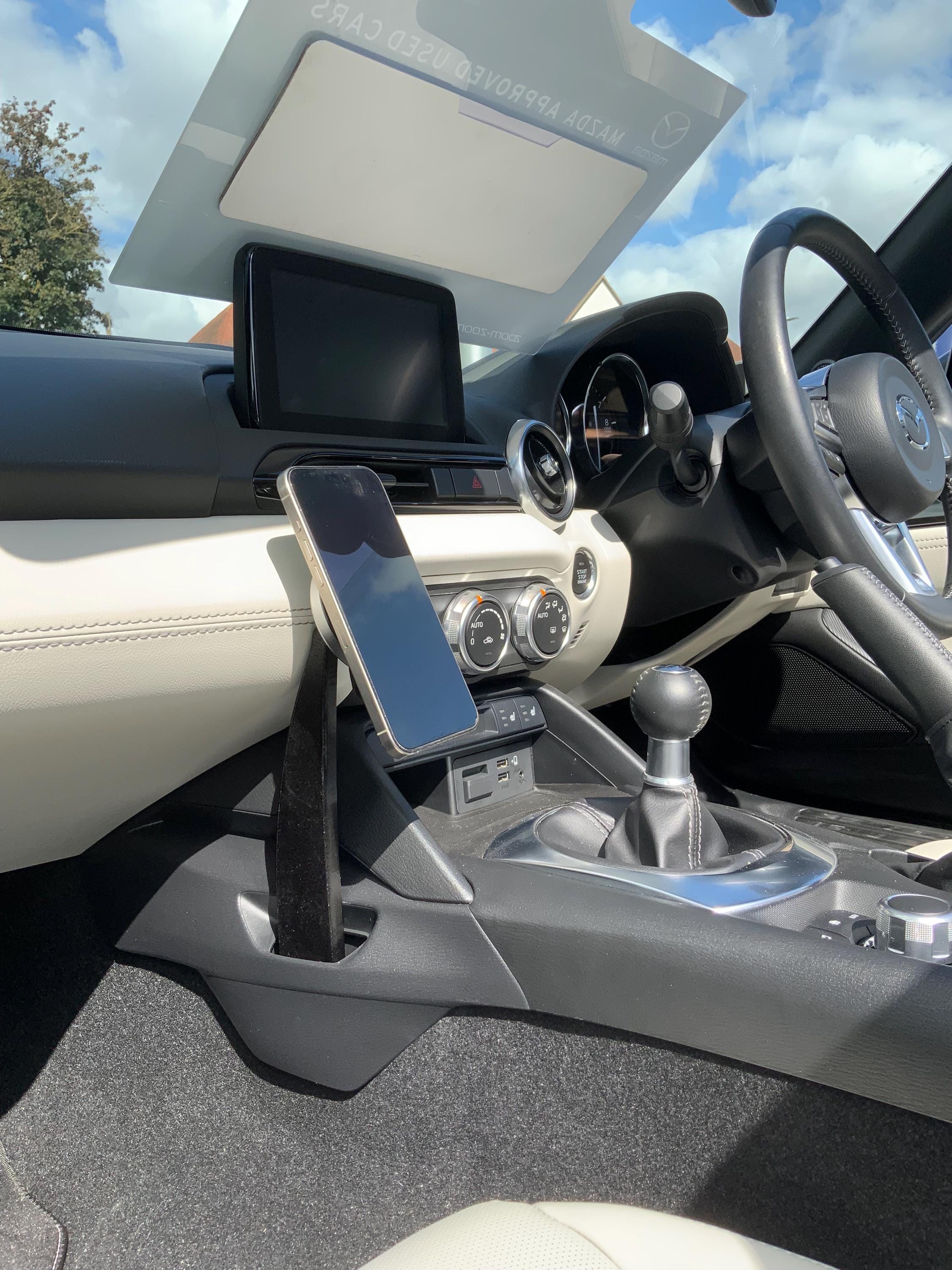 Mazda MX-5 ND Rf/fiat 124 Spider Magsafe Wireless Phone Mount ...