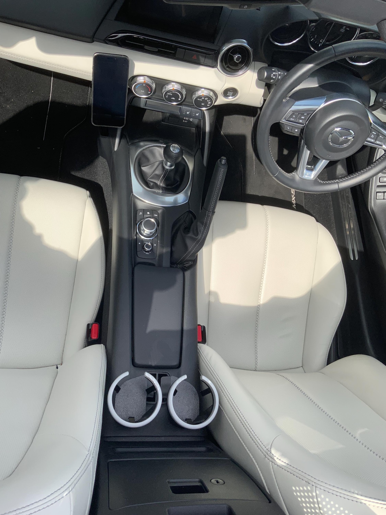 Mazda MX-5 ND Rf/fiat 124 Spider Magsafe Wireless Phone Mount ...
