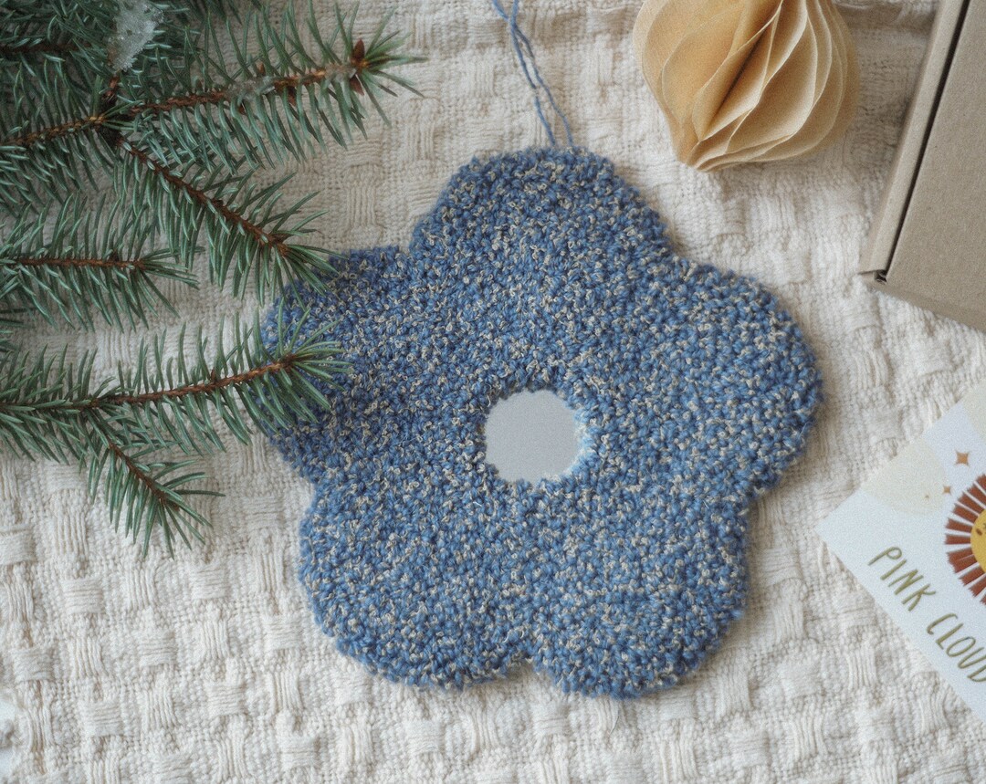 Cottagecore Flower Small Rug With Mirror, Tufted Wall Hanging, Small ...