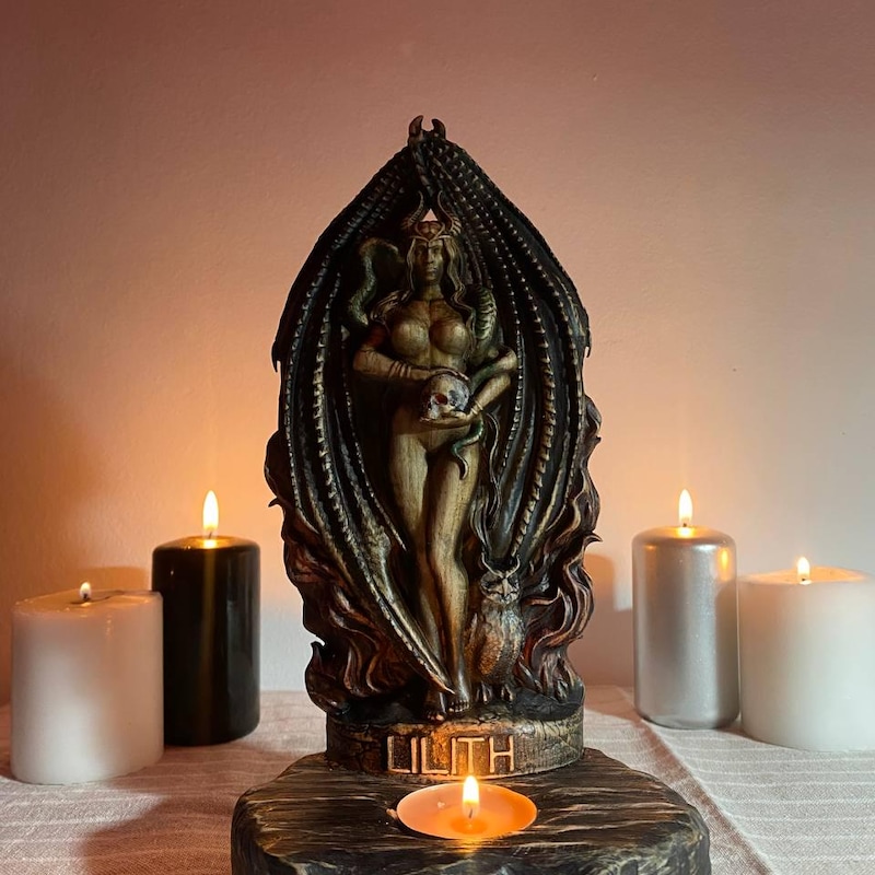 Lilith Statue - Etsy