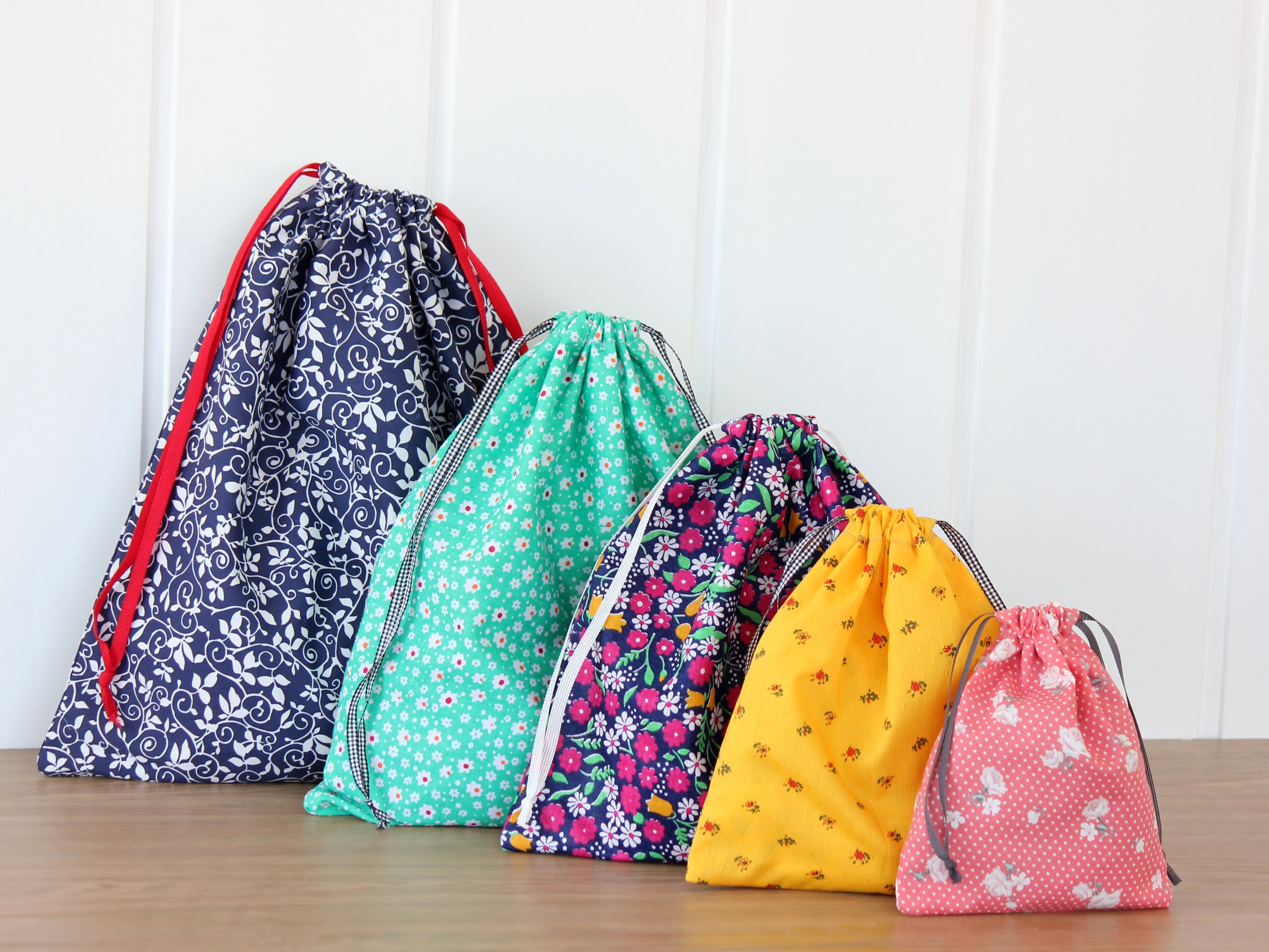 Simple Drawstring Bag Sewing Pattern, 5 Sizes, Easy Sewing Tutorial for ...