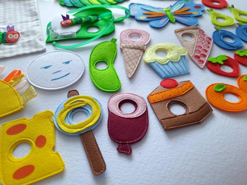 The Very Hungry Caterpillar Felt Story Set With Felt Food for Toddlers ...