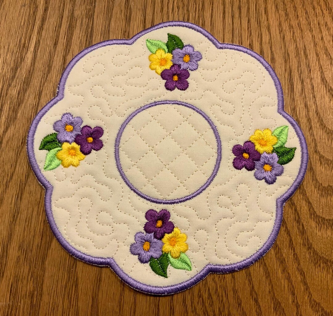 Sweet Violets—reversible Candle Mat or Mug Rug - Etsy