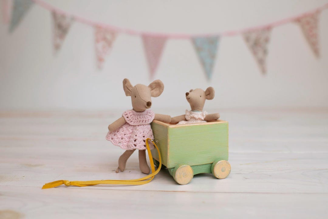 Miniature Furniture for Maileg Mouse, Wooden Little Vagon, 1:12 Scale ...