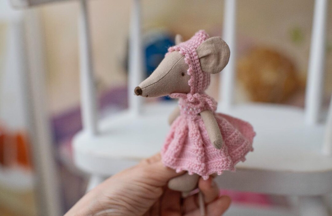 Maileg Big Sister Mouse Clothes Set: Handmade Knitted Dress + Hat - Etsy
