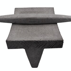 Métlatl Mexican Metate Made of Lava Rock With Metlapil 22x32 CM ...