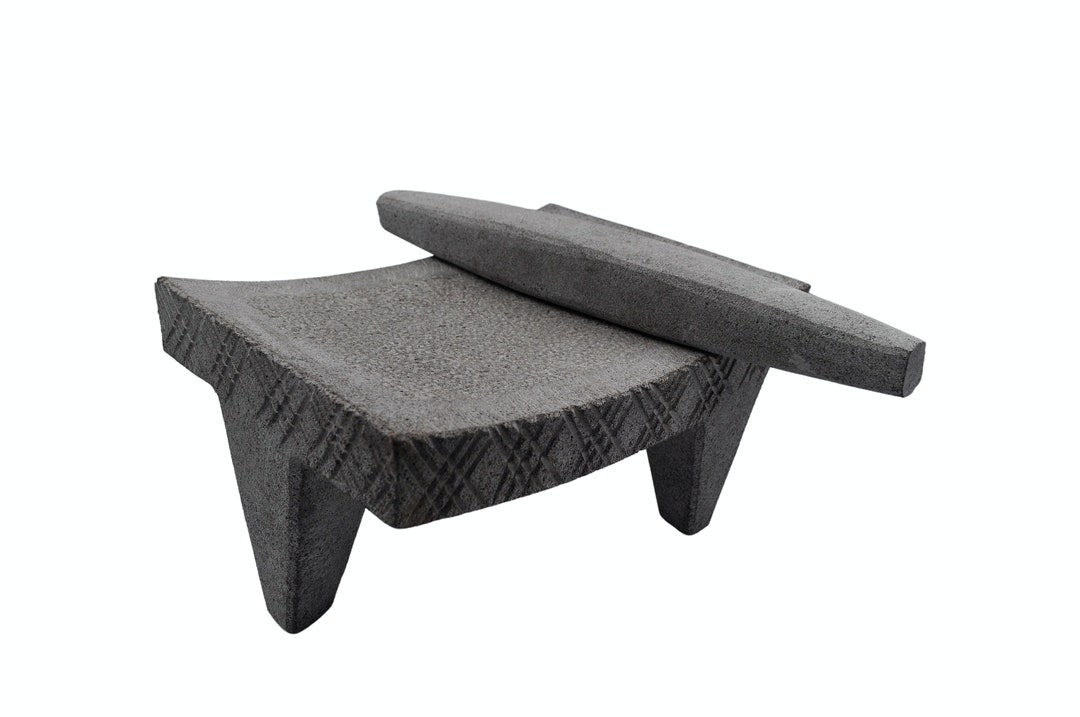 Métlatl Mexican Metate Made of Lava Rock With Metlapil 22x32 CM ...