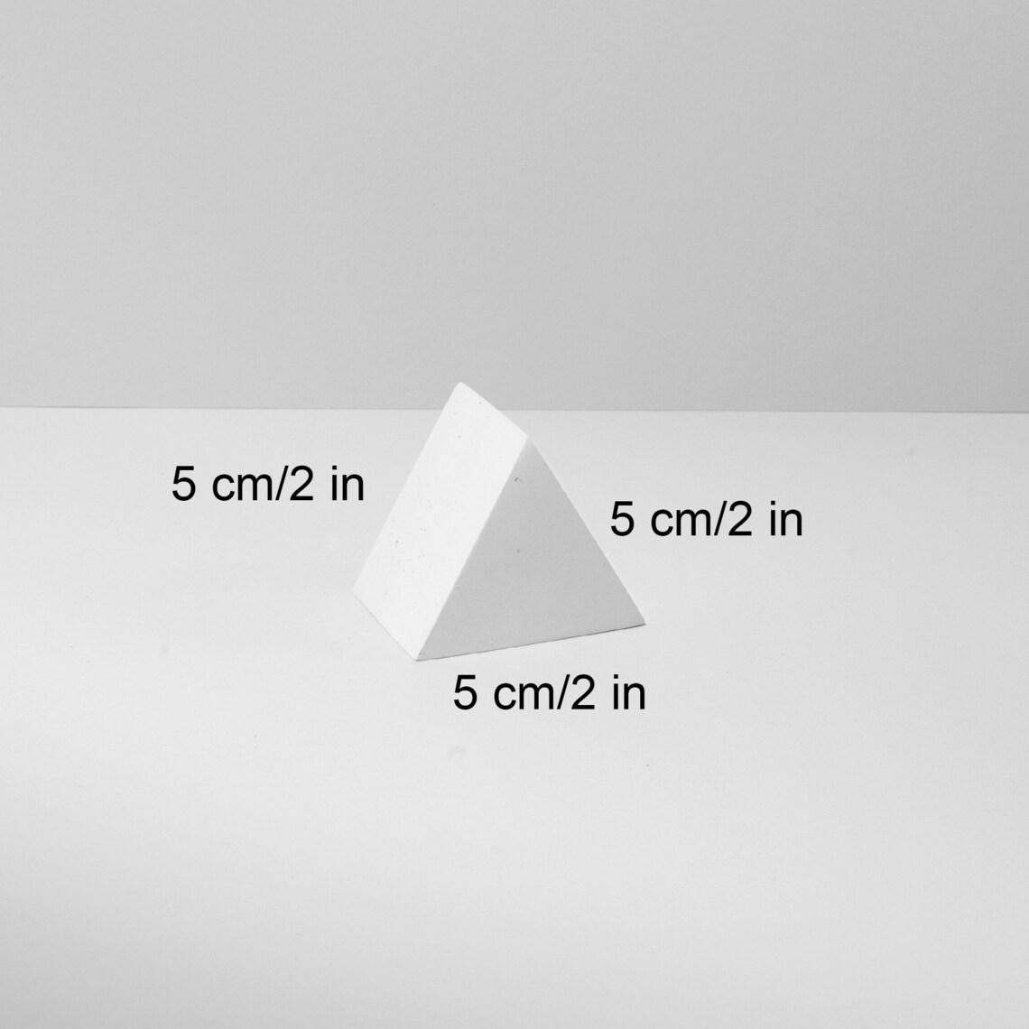 Triangle Photography Prop Set: Geometric Product Display - Etsy