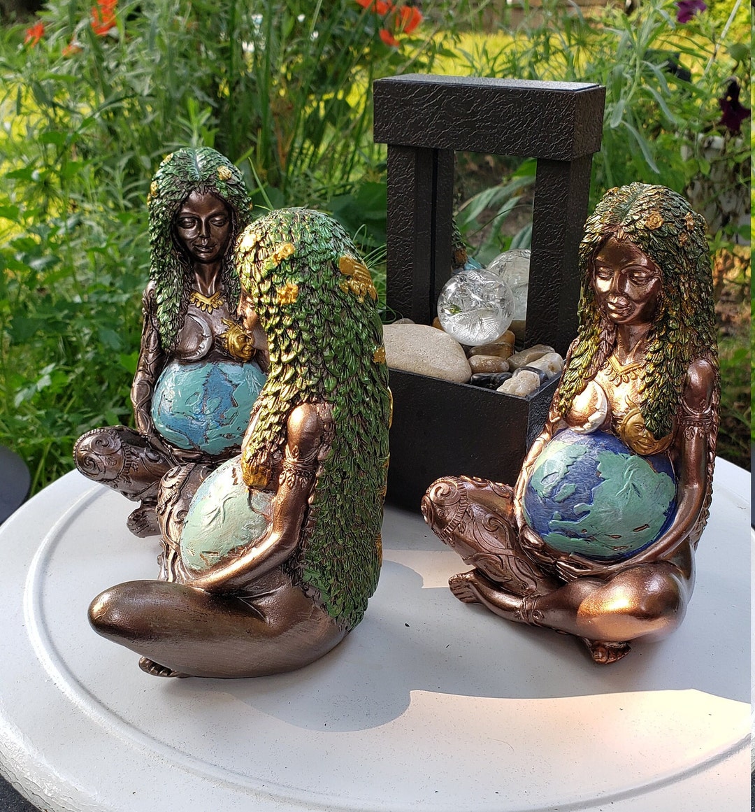 Mother of Earth Mother Nature Carvingstatue - Etsy
