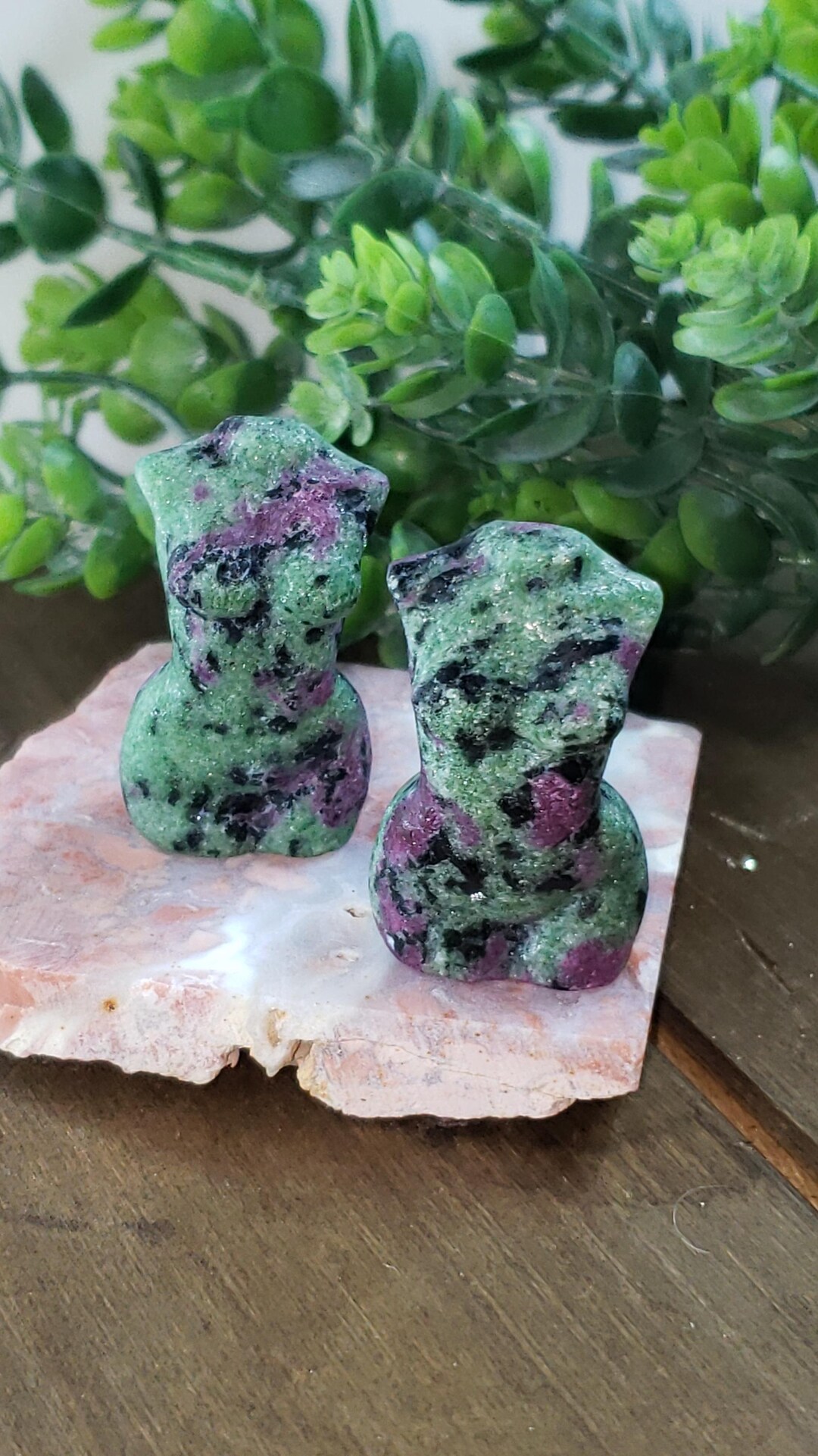 UV Reactive Ruby Zoisite Goddess Carvings, Female Goddess Body ...