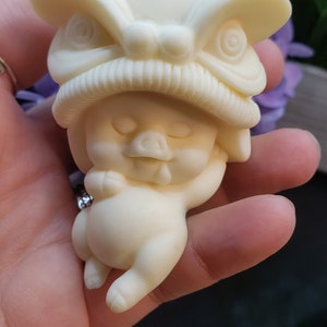 Little Pigs, Ivory Nut (fruit) Carving, Tagua Nut Carving - Etsy