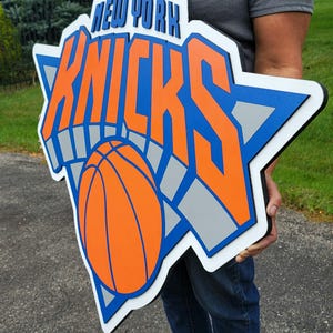 New York Knicks Logo 3D Wooden Sign, Medallion Sports Sign for Man Cave ...