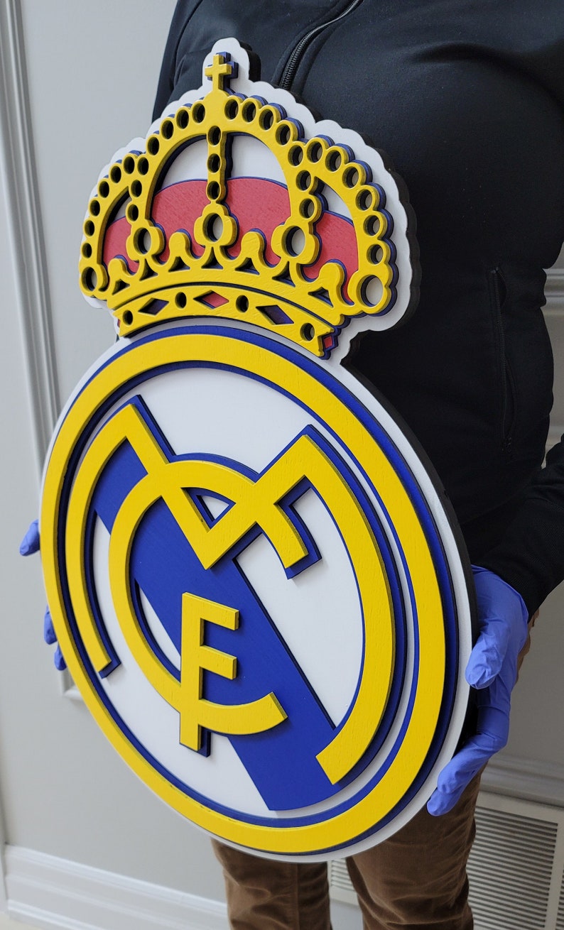 Real Madrid CF Football Club Logo 3D Wooden Sign, Medallion Sports Sign ...