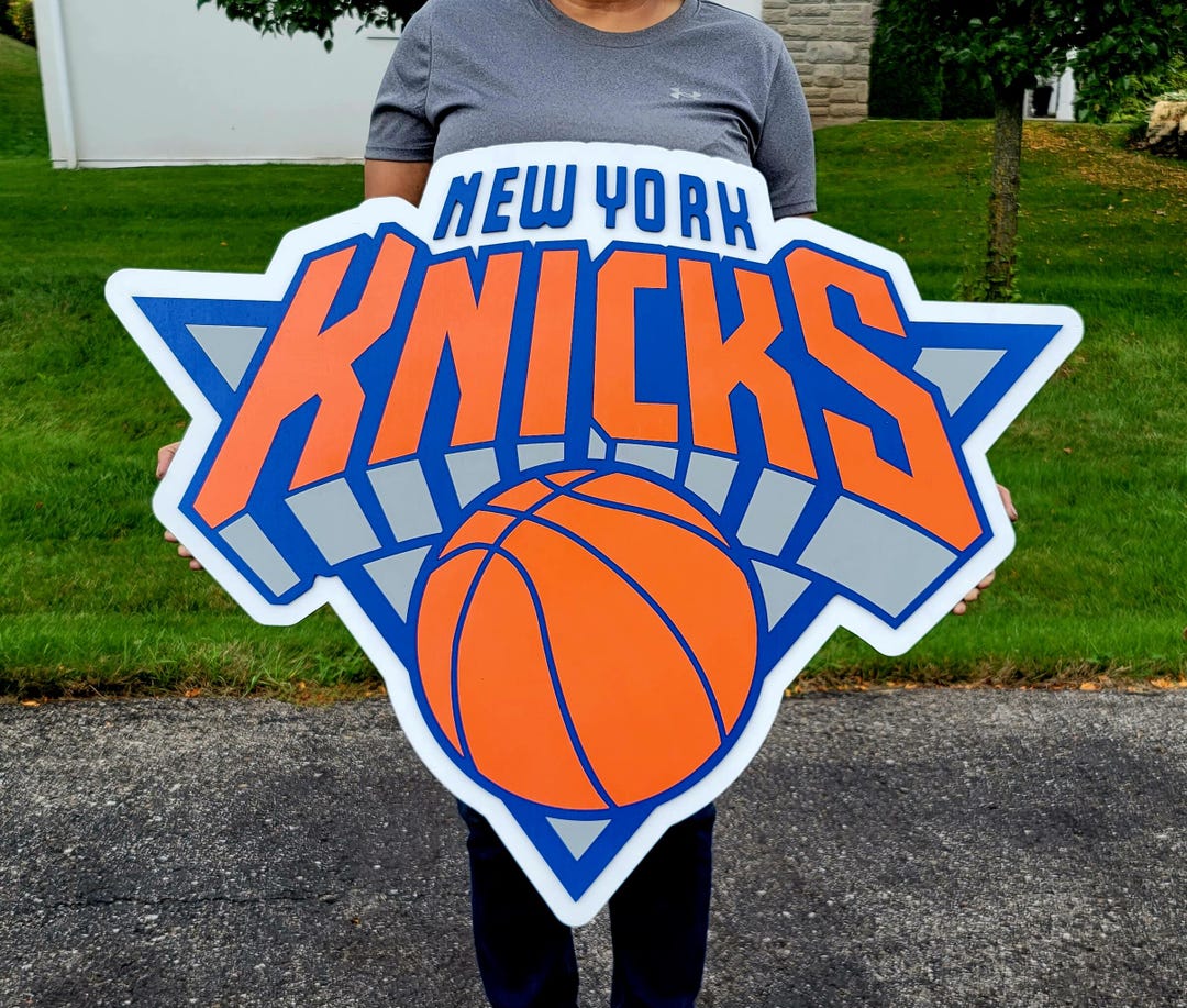 New York Knicks Logo 3D Wooden Sign, Medallion Sports Sign for Man Cave ...