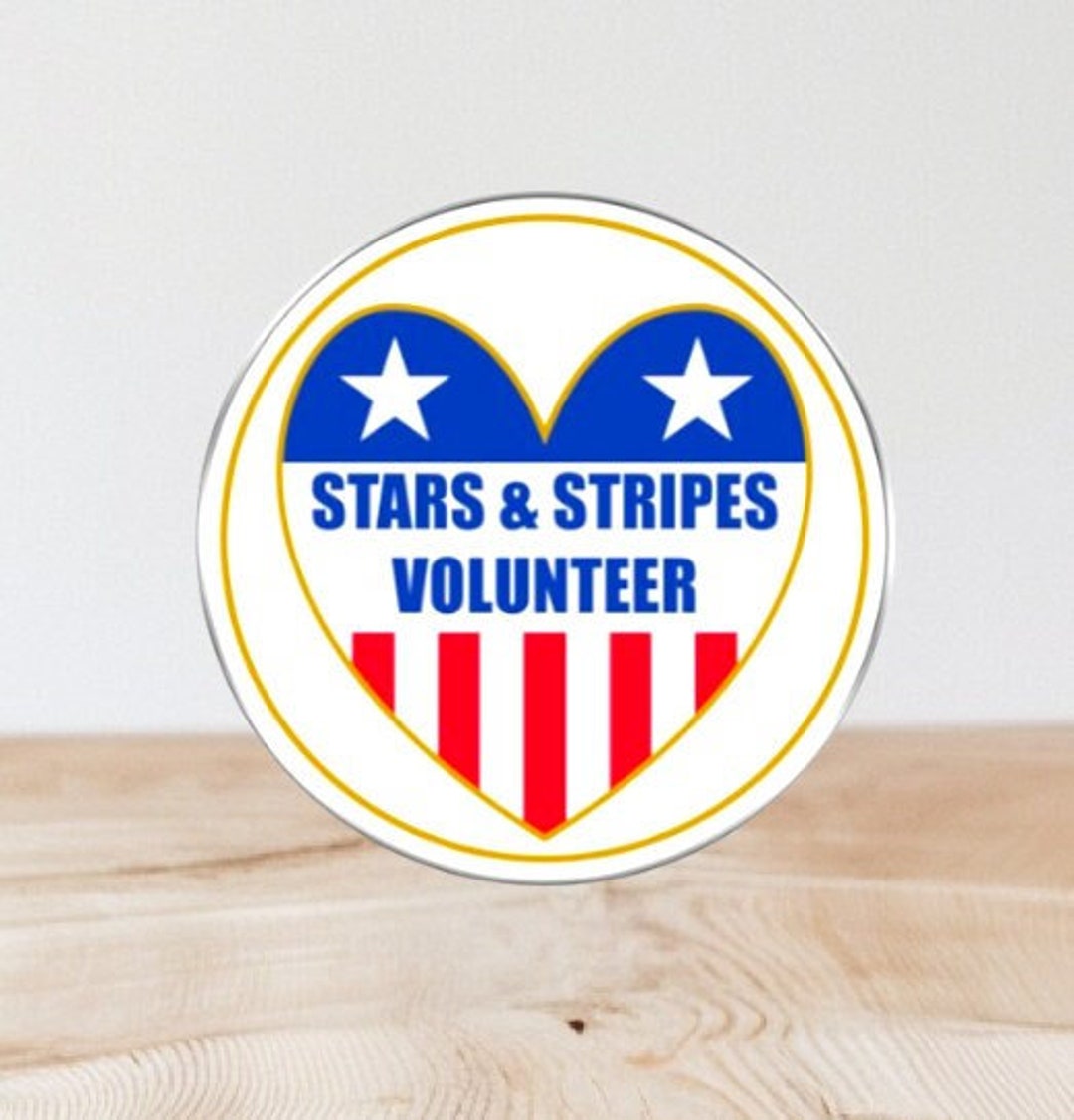 Stars & Stripes Volunteer Pin | 1.25 Inch Metal Pin | American Heritage ...