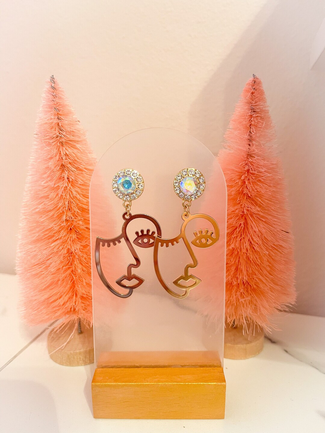 Alexa Line Art Studs - Etsy