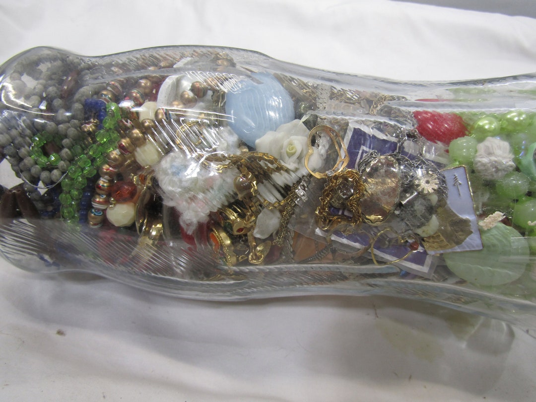 Vintage Bulk Jewelry/ Junk Jars/ Earrings/ Necklace/brooches - Etsy