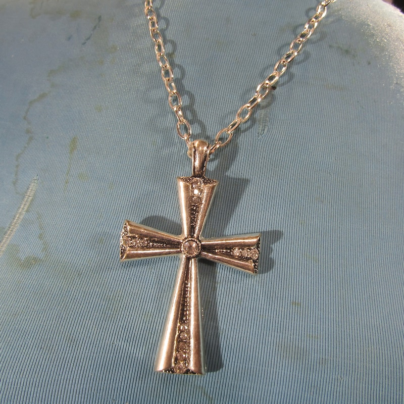 Vintage Cross Necklace - Etsy