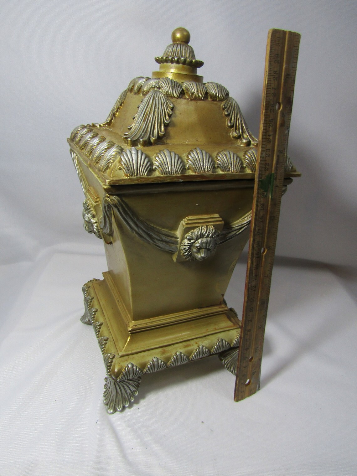 Vintage Velvet Lined Box Urn - Etsy