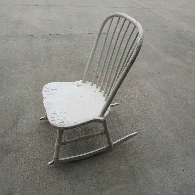 Antique Spindle Back Rocking Chair - Etsy