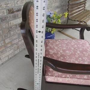 Vintage Farmhouse Rocking Chair/kroehler Rocker - Etsy