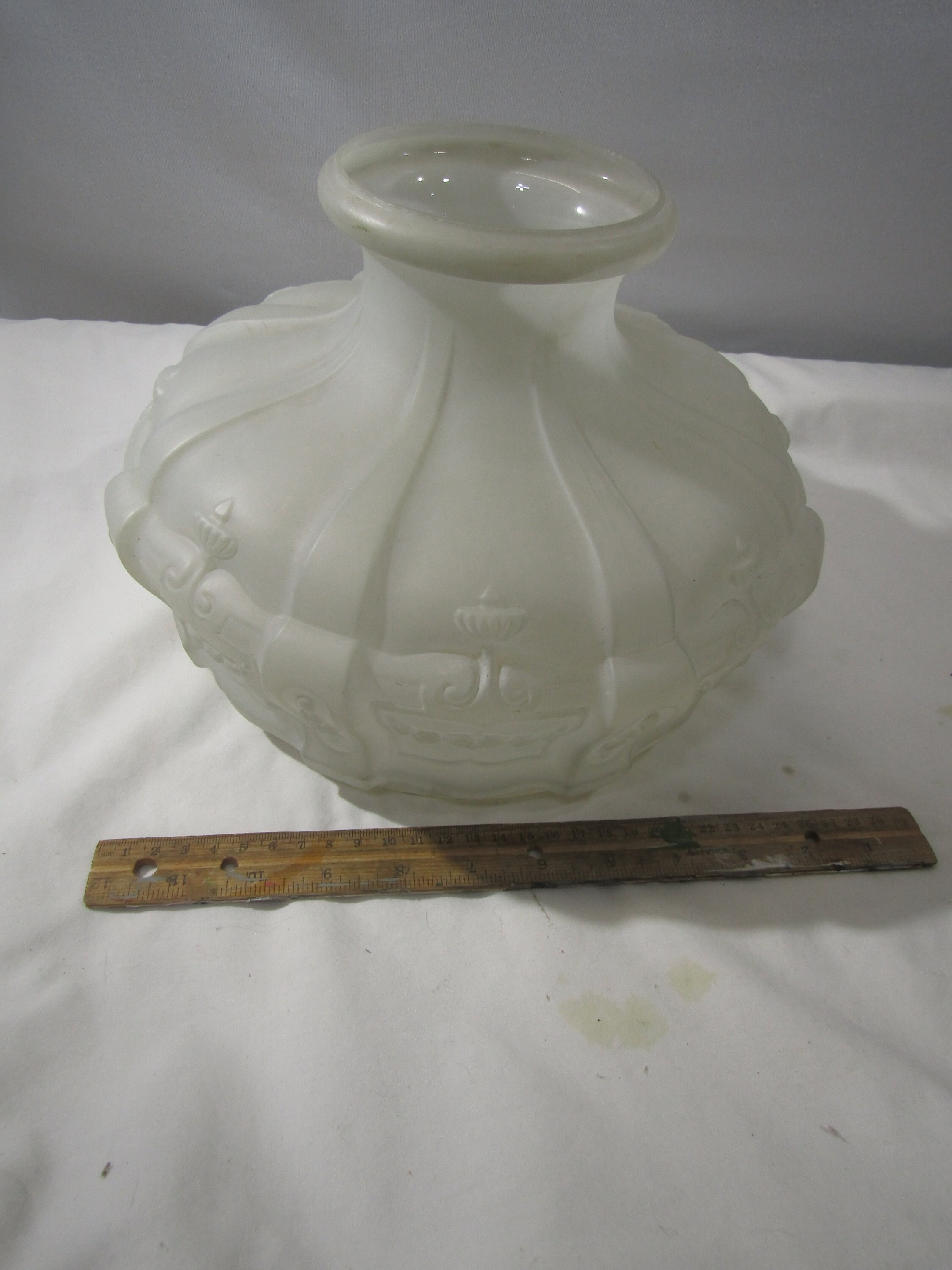 Vintage Frosted Glass Shade/embossed Lamp Shade - Etsy