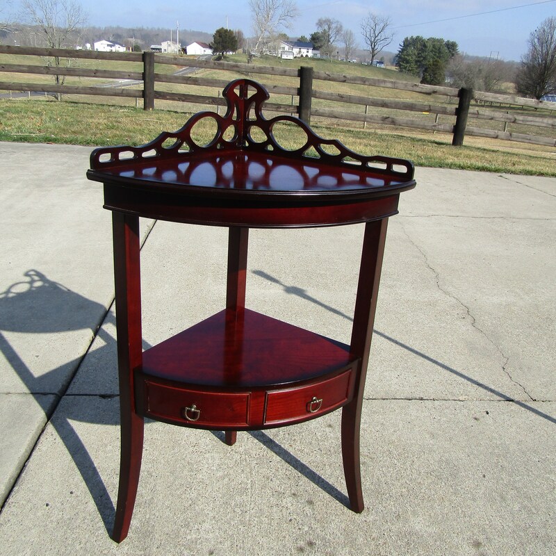 Bombay Plant Stand - Etsy