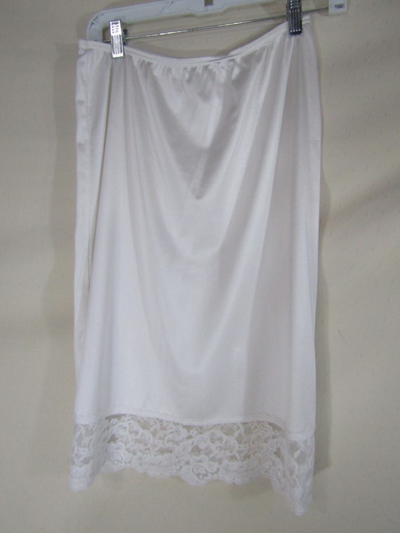 vintage white half slip - Gem