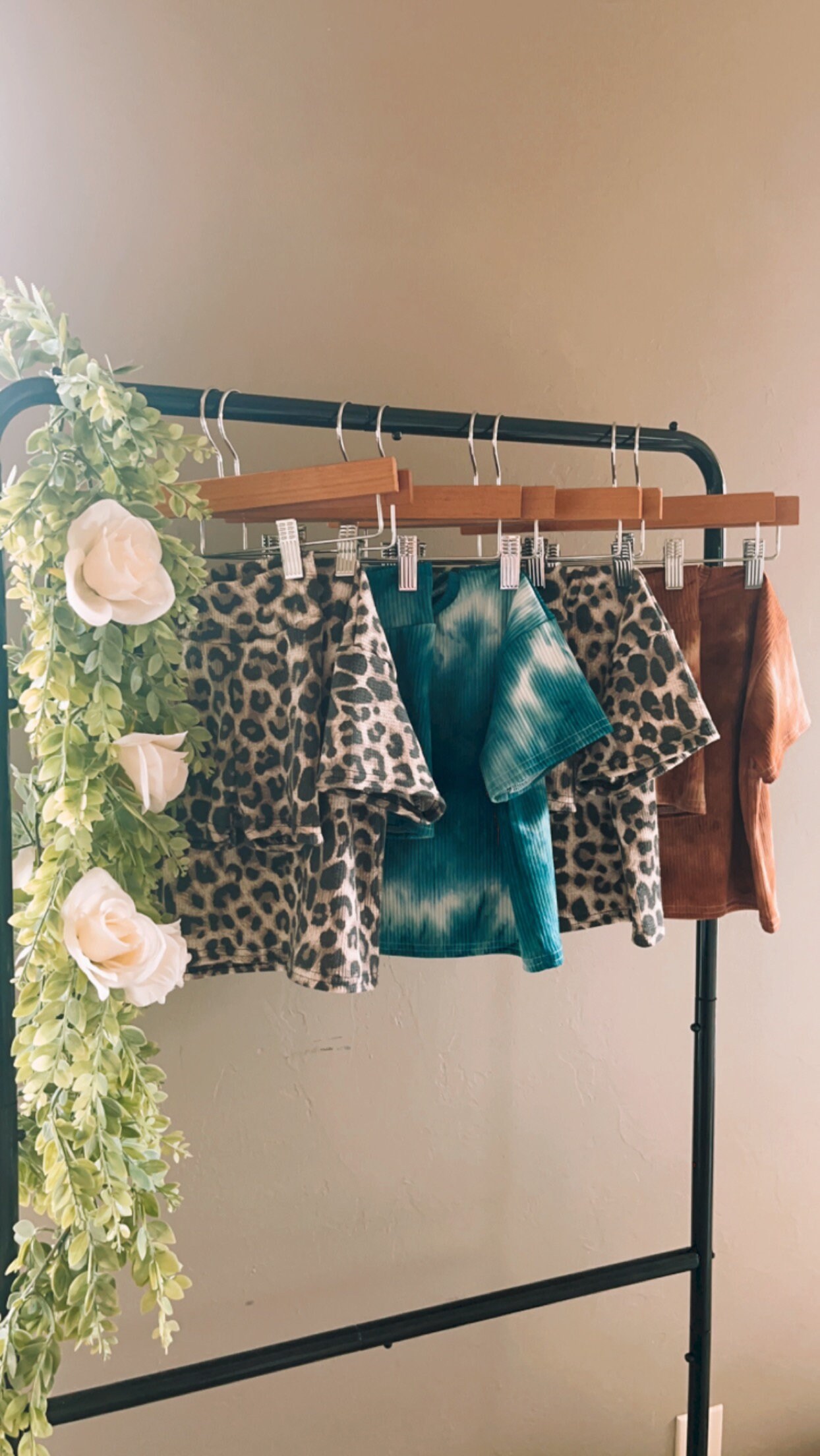 Cheetah Lounge Set Pre Orders - Etsy