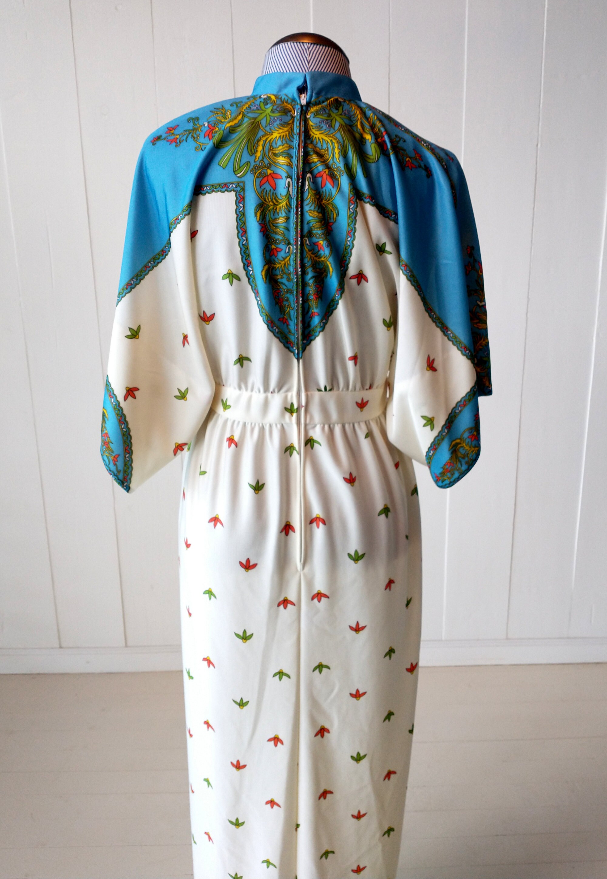 1970s Leslie Fay Dress With Kimono Sleeves Floral Maxi Boho Hippie ...