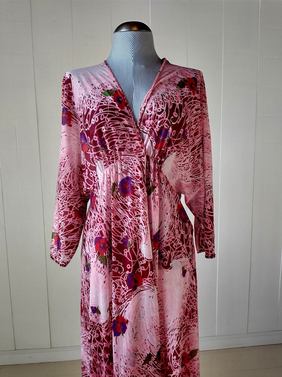 Vintage 1970s VANITY FAIR Robe Sheer Psychedelic Prin… - Gem
