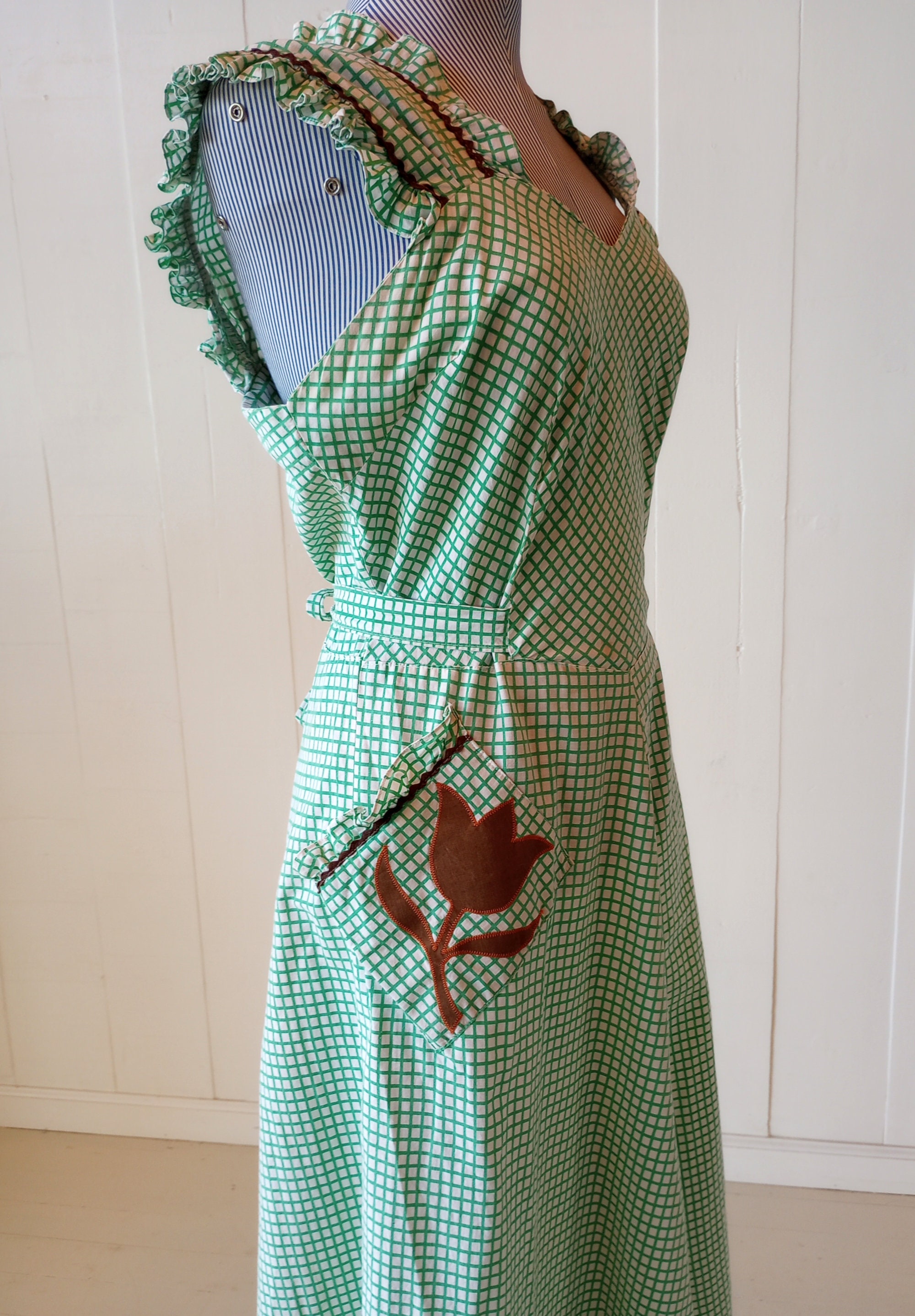 1940s Dress Winnie Mae Frocks Gingham With Floral & Ruffle Detail ...