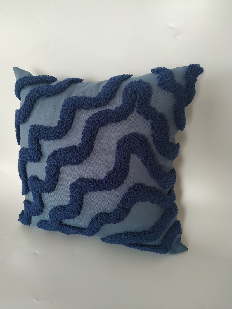 Punch Needle Swirls Pattern Pillow Cover, Hand Tufted Beige Abstract ...