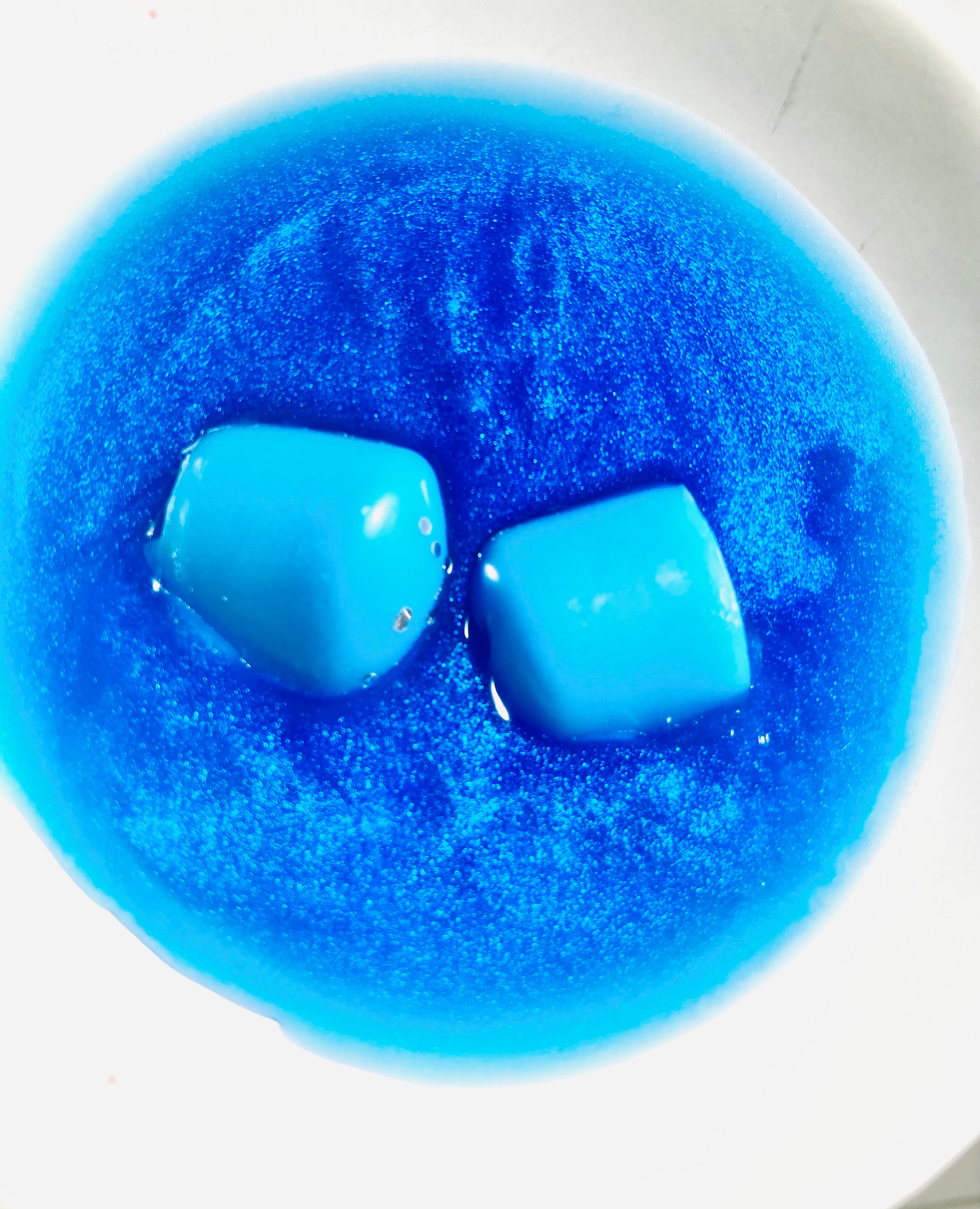 Affordable Luxurious Hand Made Highly Scented Wax Melts . Made With 100 ...