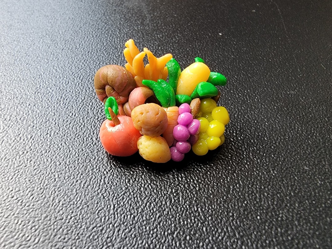 Mini Cornucopia for Dollhouses, Dioramas, Collections - Etsy