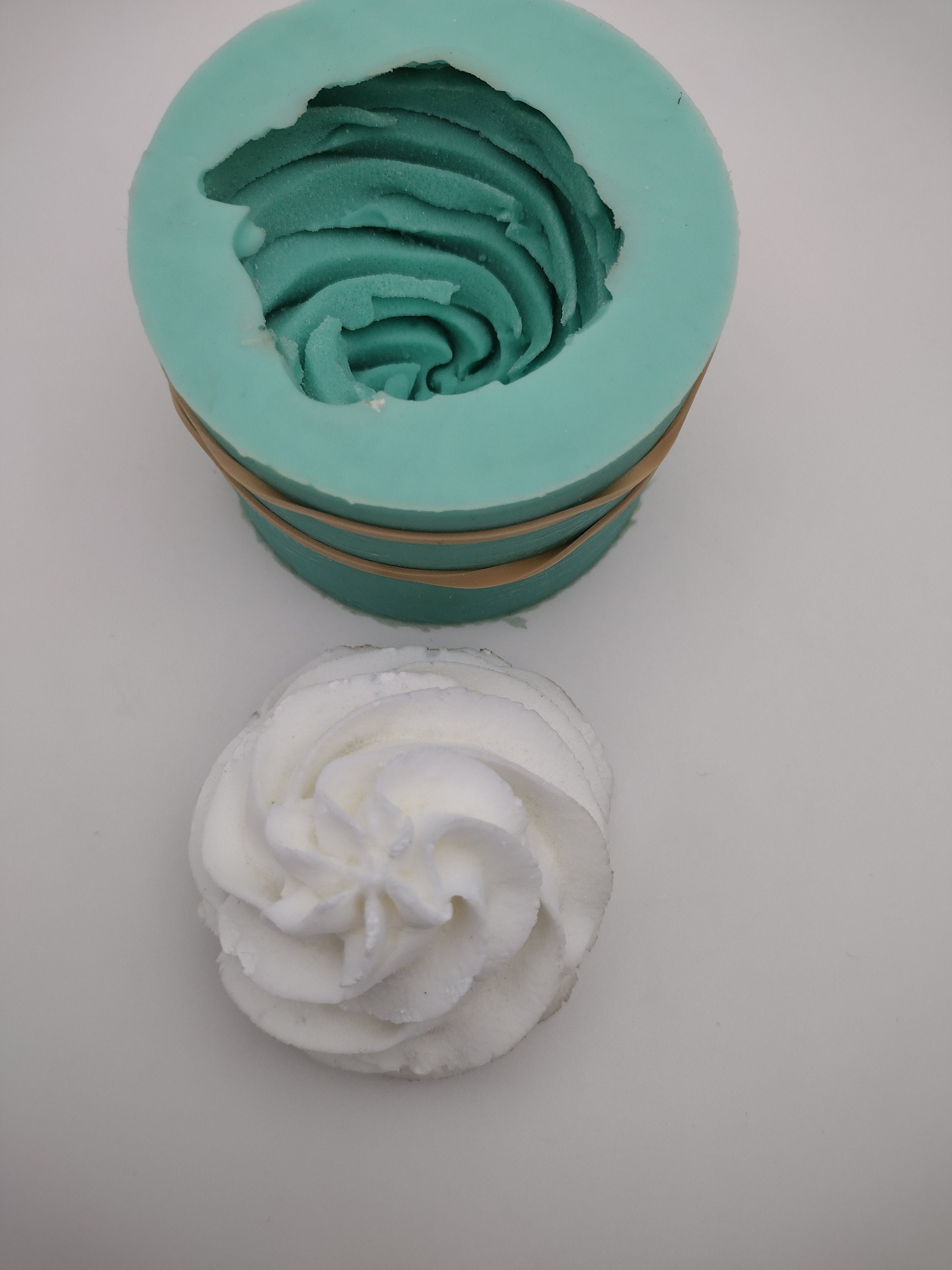 Swirl (2.5in)-silicone Mold-faux Fake Bake-clay,resin,soap,candle ...